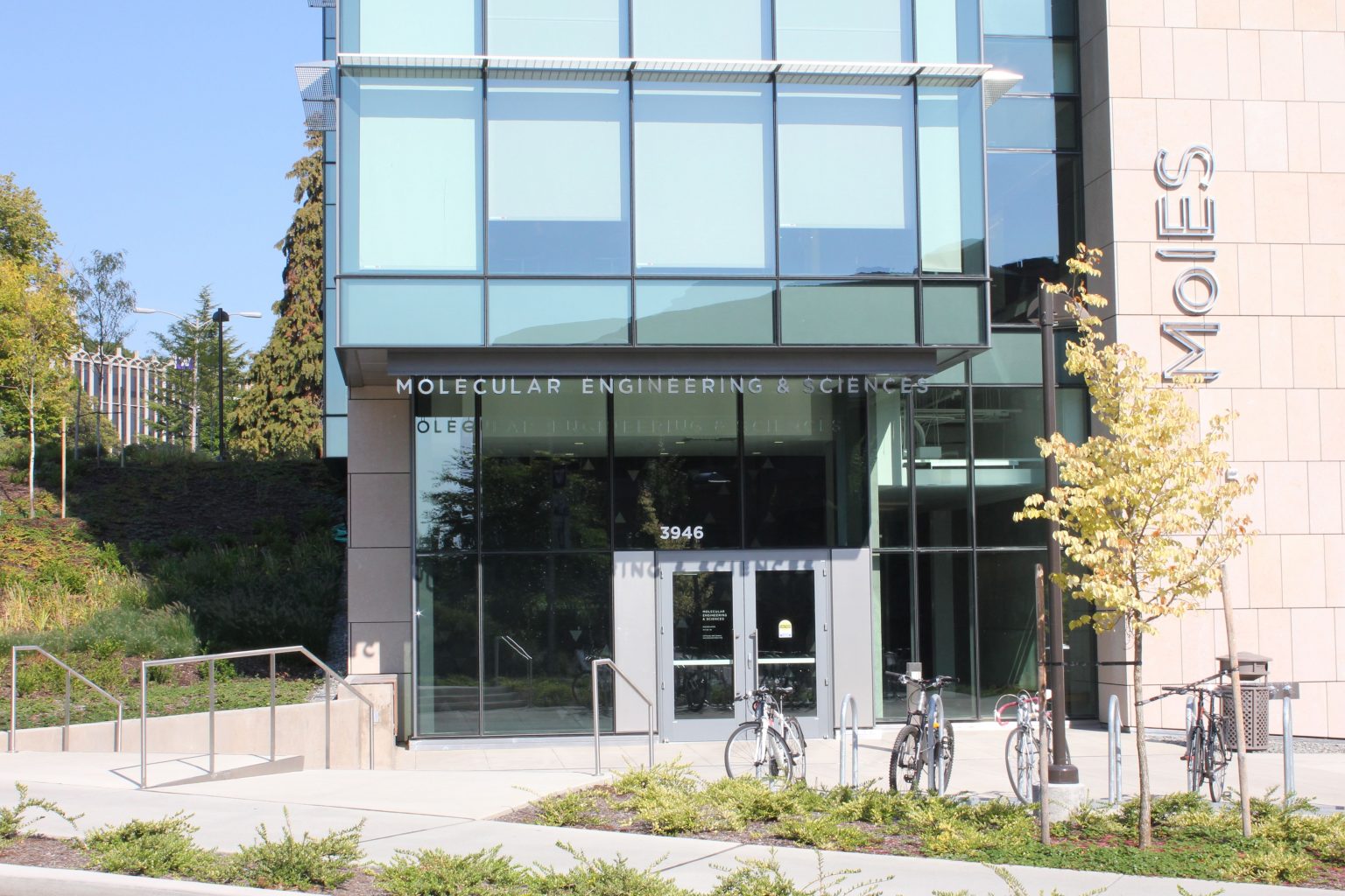 MolES Building – Molecular Engineering & Sciences Institute