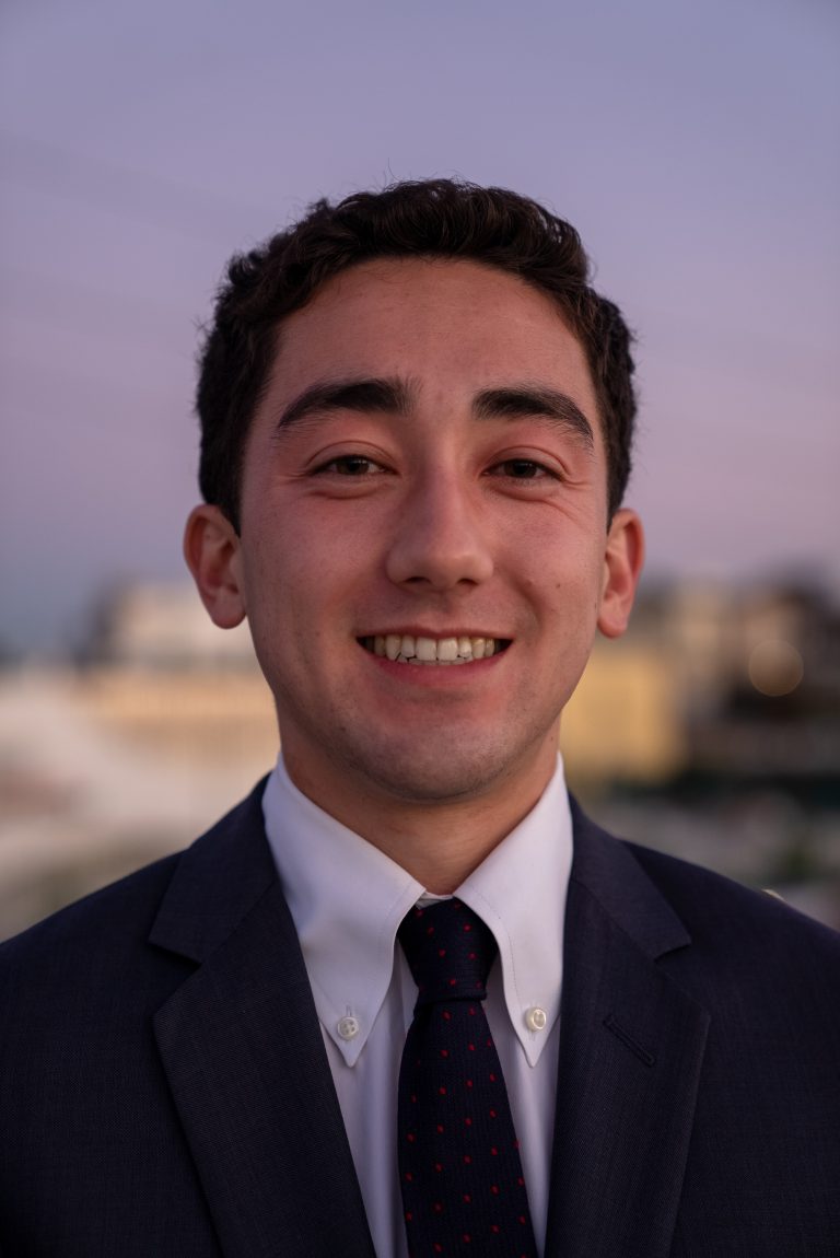 Alexander Shida – Molecular Engineering & Sciences Institute